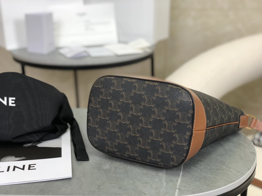 Low-cost Celine Bucket Bags
