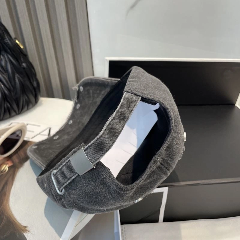 Exact replica Celine Caps