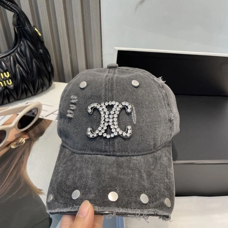 Exact replica Celine Caps