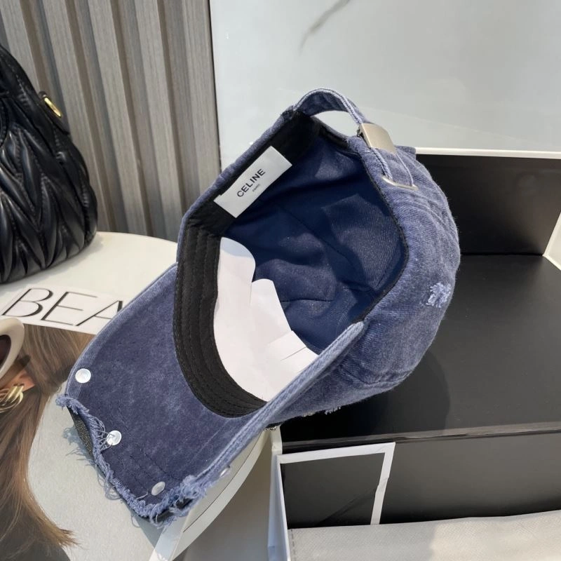 Exact replica Celine Caps