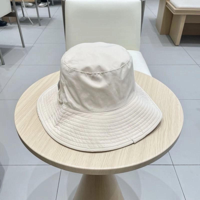 Accurate model Celine Caps