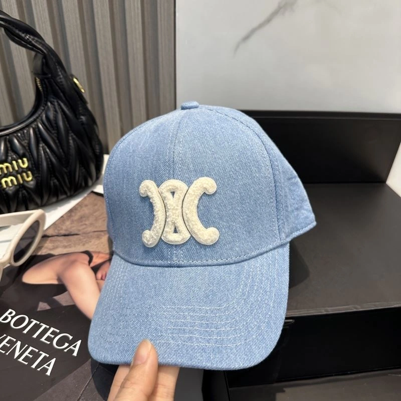 Accurate model Celine Caps