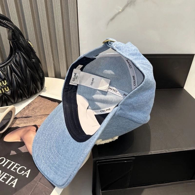 Accurate model Celine Caps