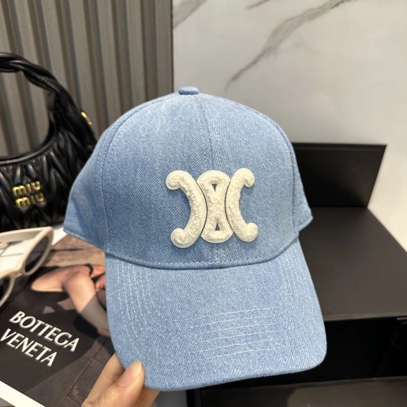 Accurate model Celine Caps