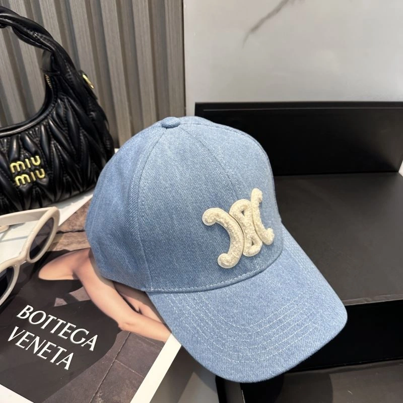 Accurate model Celine Caps
