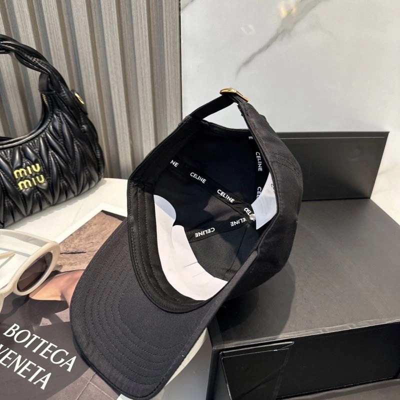 Accurate model Celine Caps