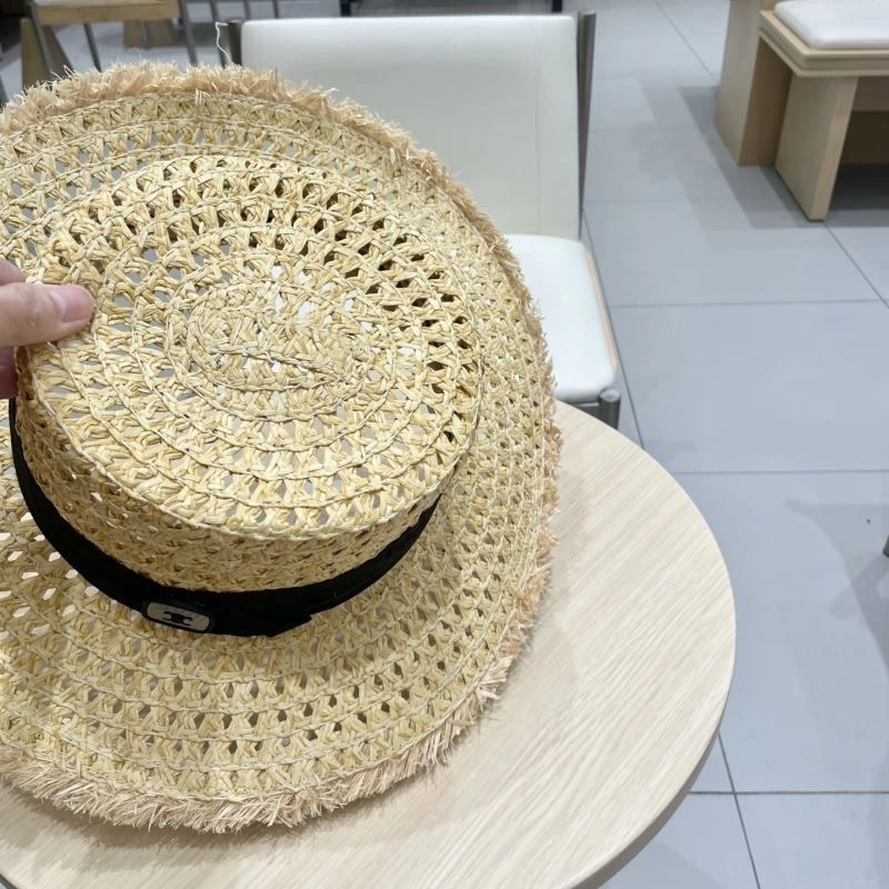 Accurate model Celine Caps