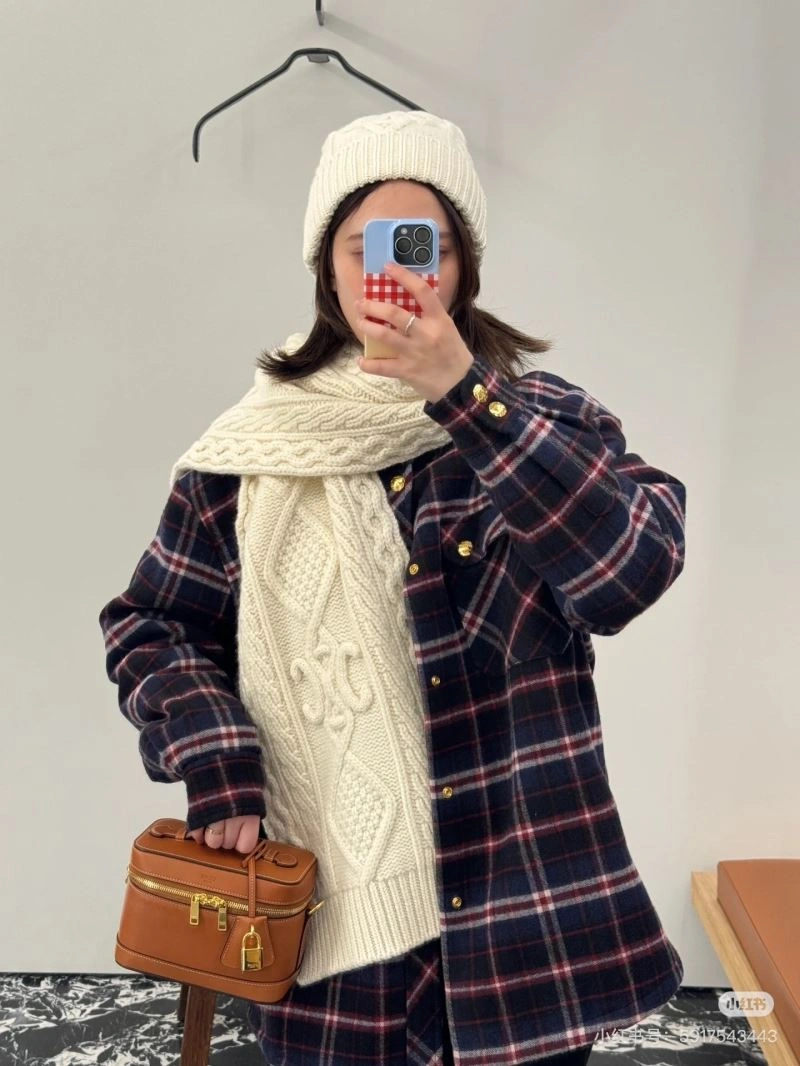 Reasonably priced Celine Cosmetic Bags