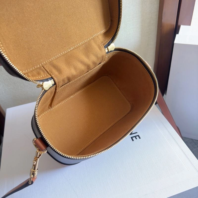 Top match Celine Cosmetic Bags