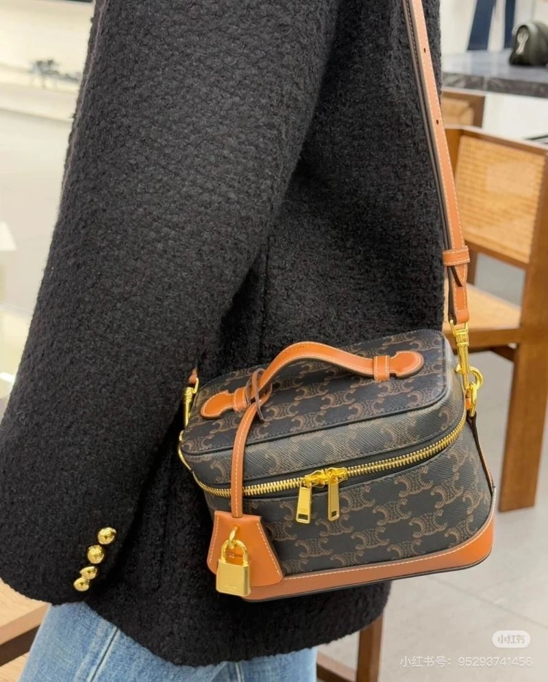 Top match Celine Cosmetic Bags