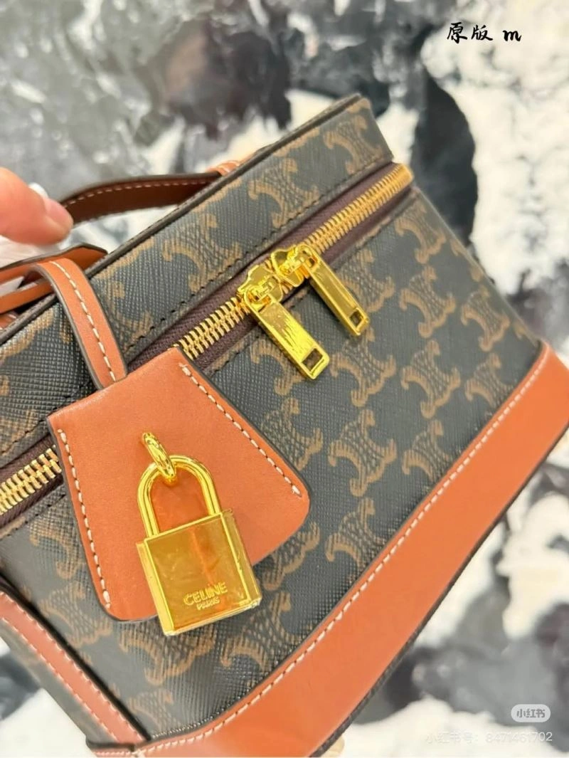 Top match Celine Cosmetic Bags
