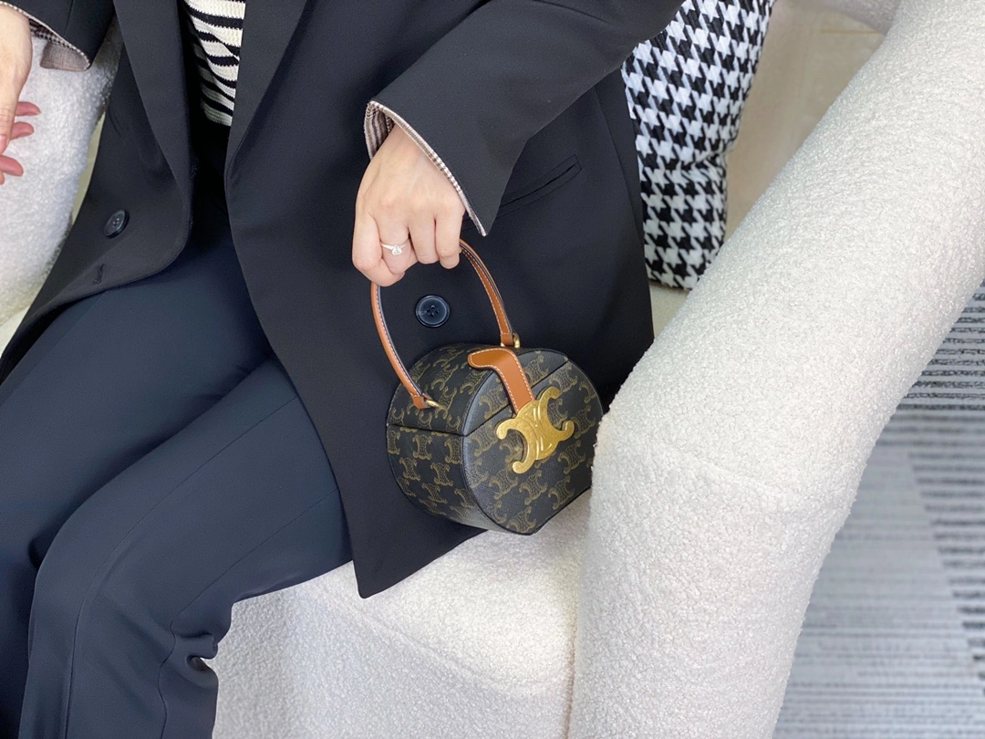 1:1 copy Celine Cosmetic Bags