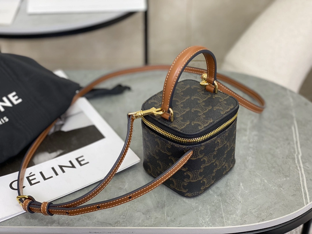 High fidelity Celine Cosmetic Bags