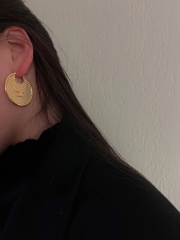 Accurate model Celine Earrings