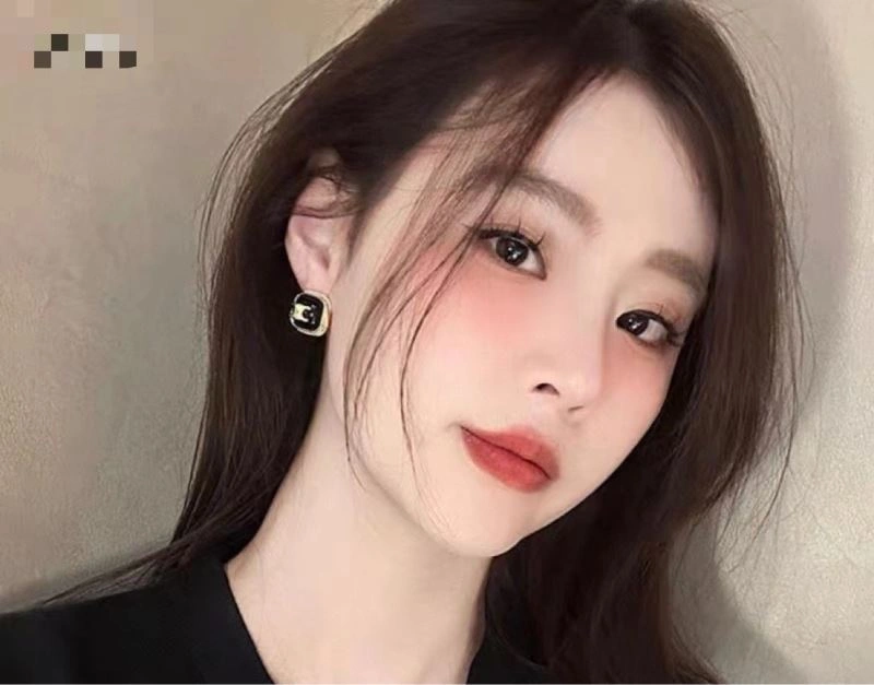 Bargain Celine Earrings