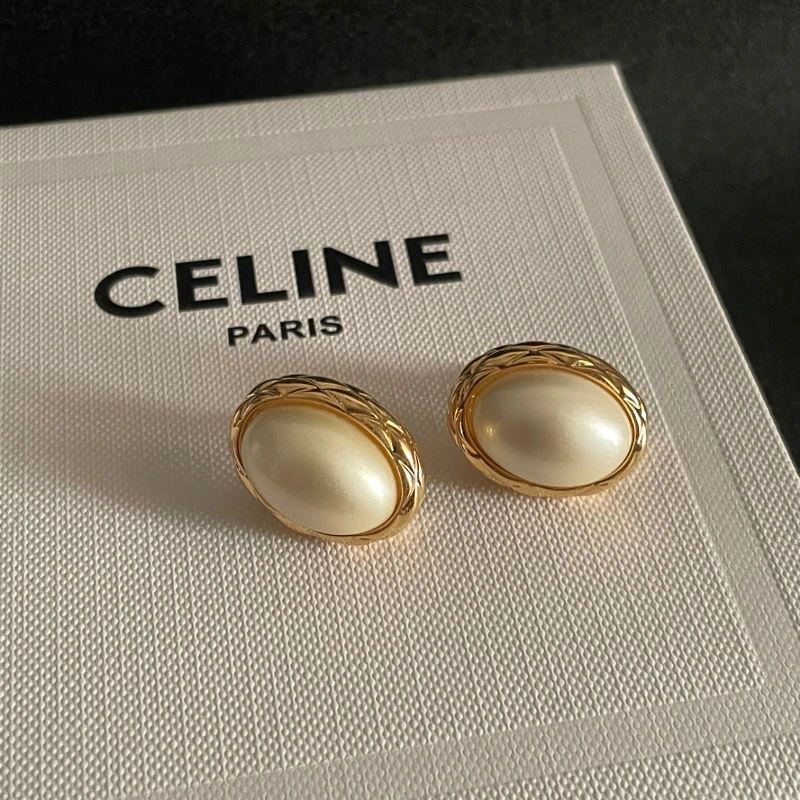 High accuracy Celine Earrings