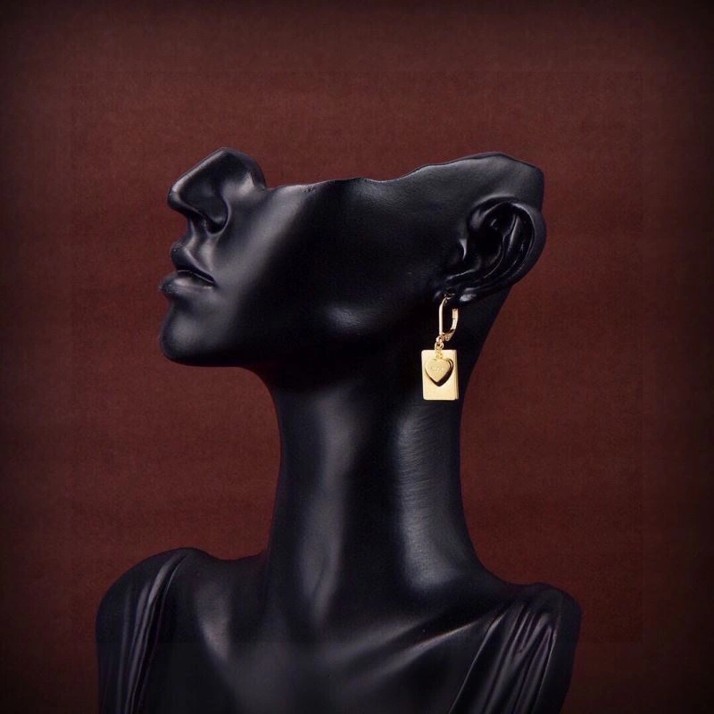 Top match Celine Earrings