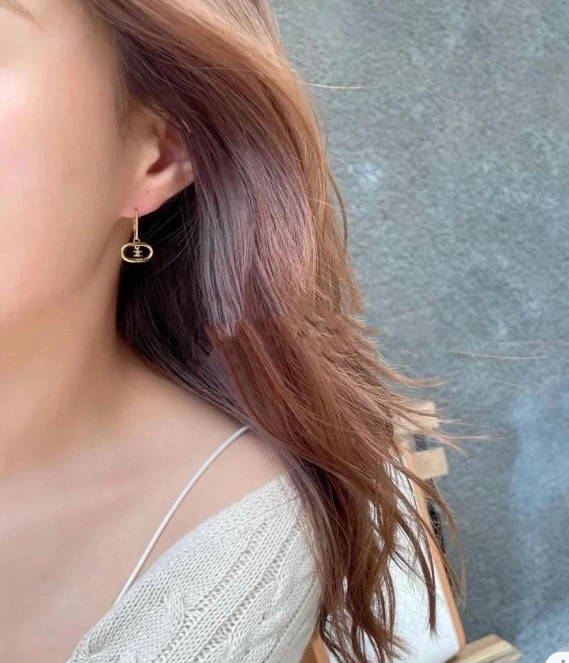 Accurate model Celine Earrings