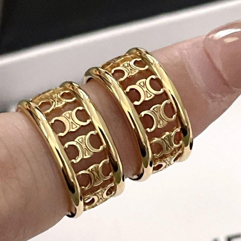 Accurate model Celine Earrings