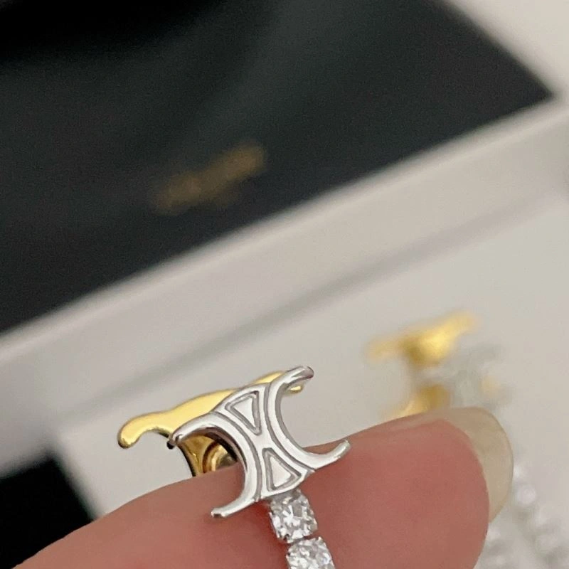Accurate model Celine Earrings