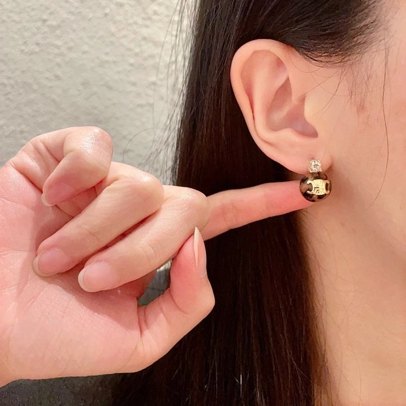 Accurate model Celine Earrings