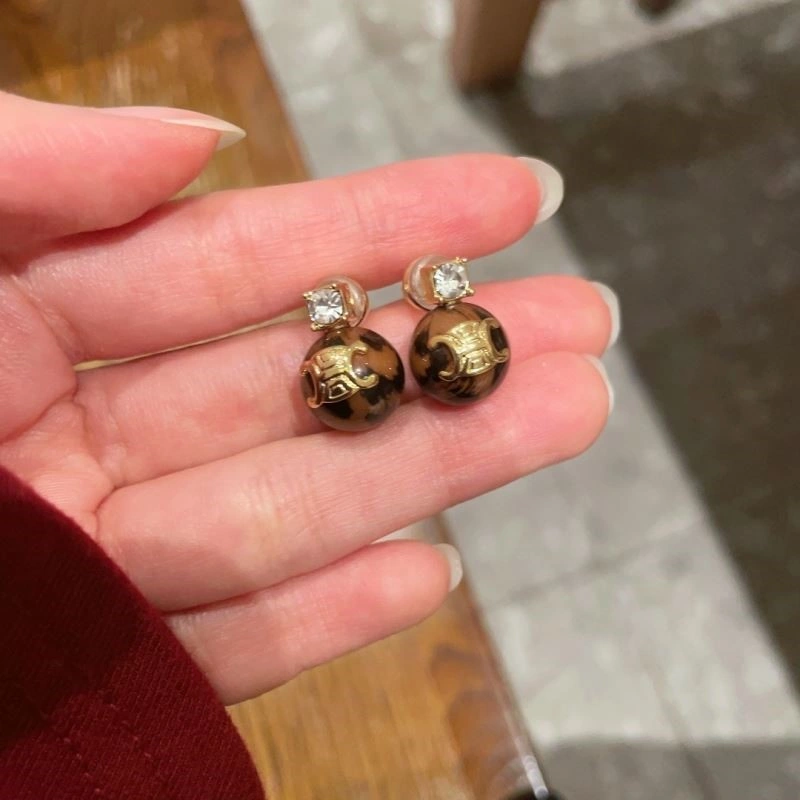 Accurate model Celine Earrings