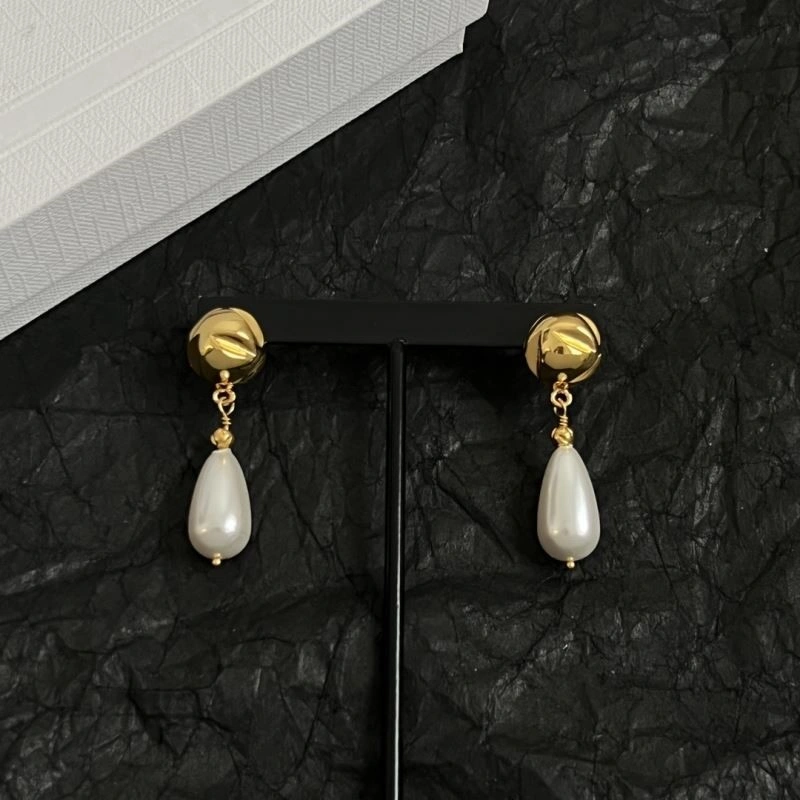 Cut-rate Celine Earrings