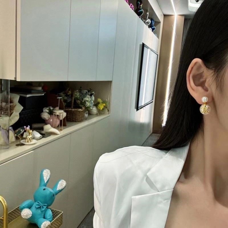 Low-cost Celine Earrings