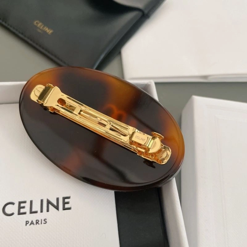 Accurate model Celine Hairpins