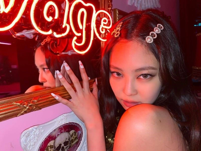 Mirror quality Celine Hairpins