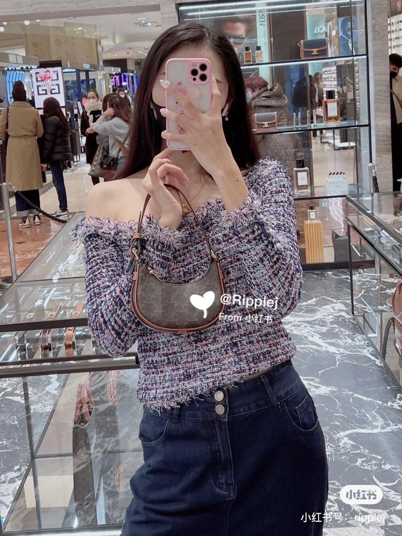 Reasonably priced Celine Hobo Bags