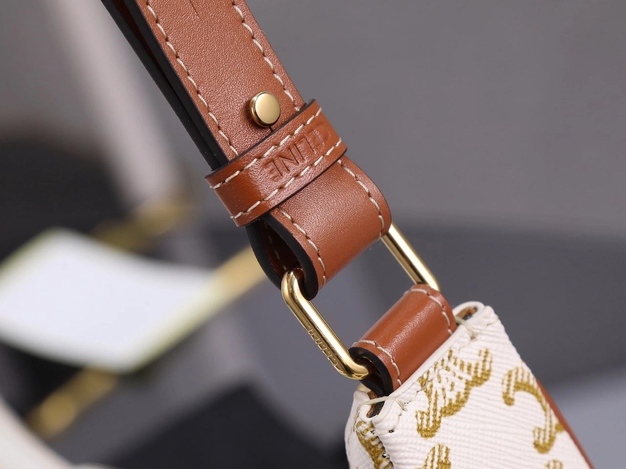 Low-cost Celine Hobo Bags