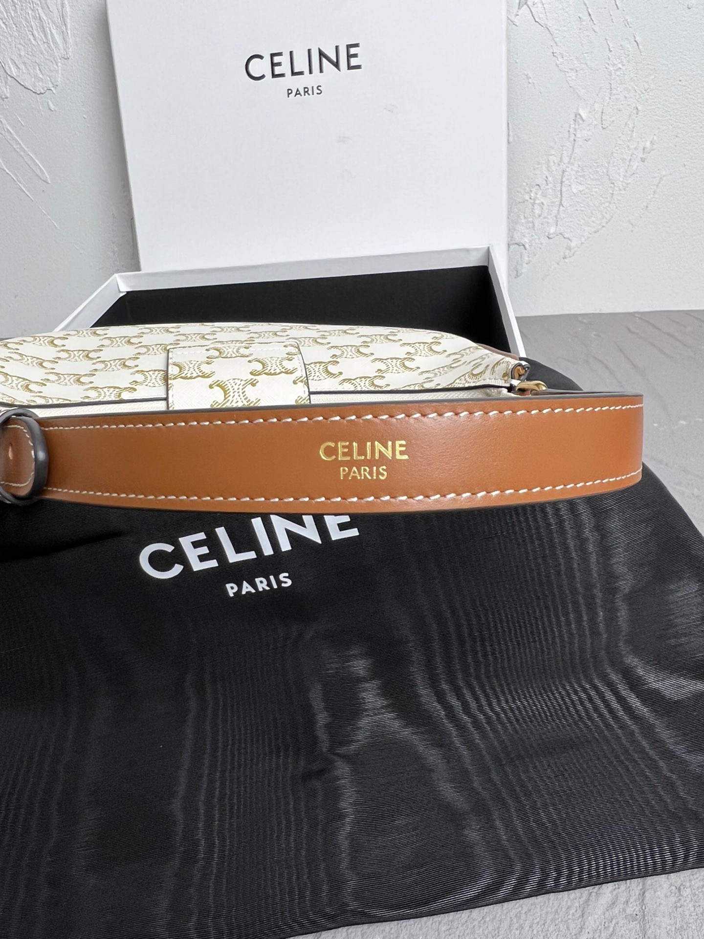 Bargain Celine Hobo Bags