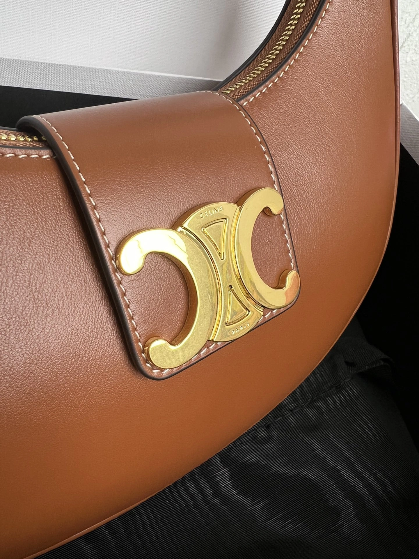 Bargain Celine Hobo Bags