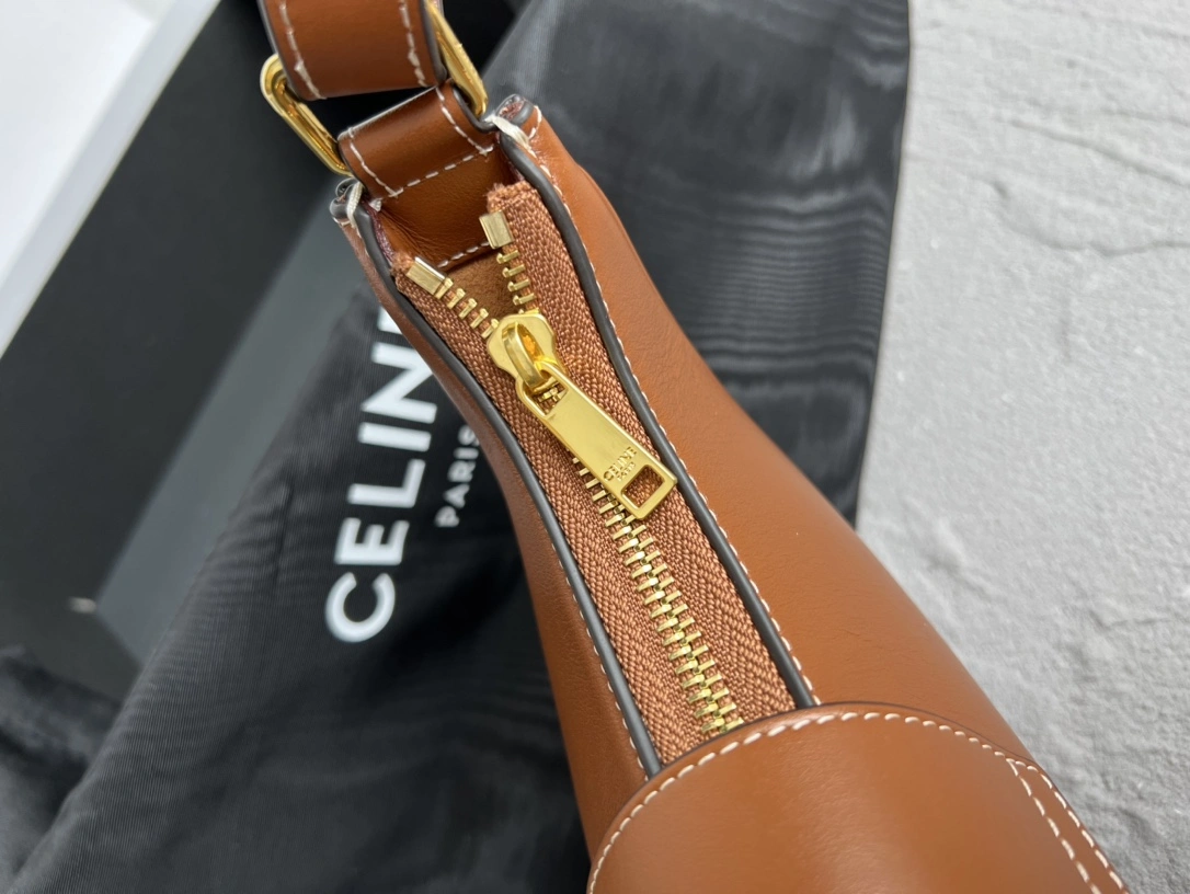 Bargain Celine Hobo Bags