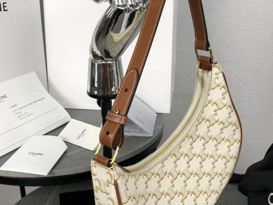 Top match Celine Hobo Bags