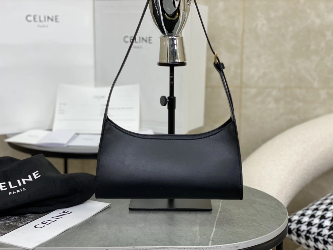 Top mirror Celine Hobo Bags