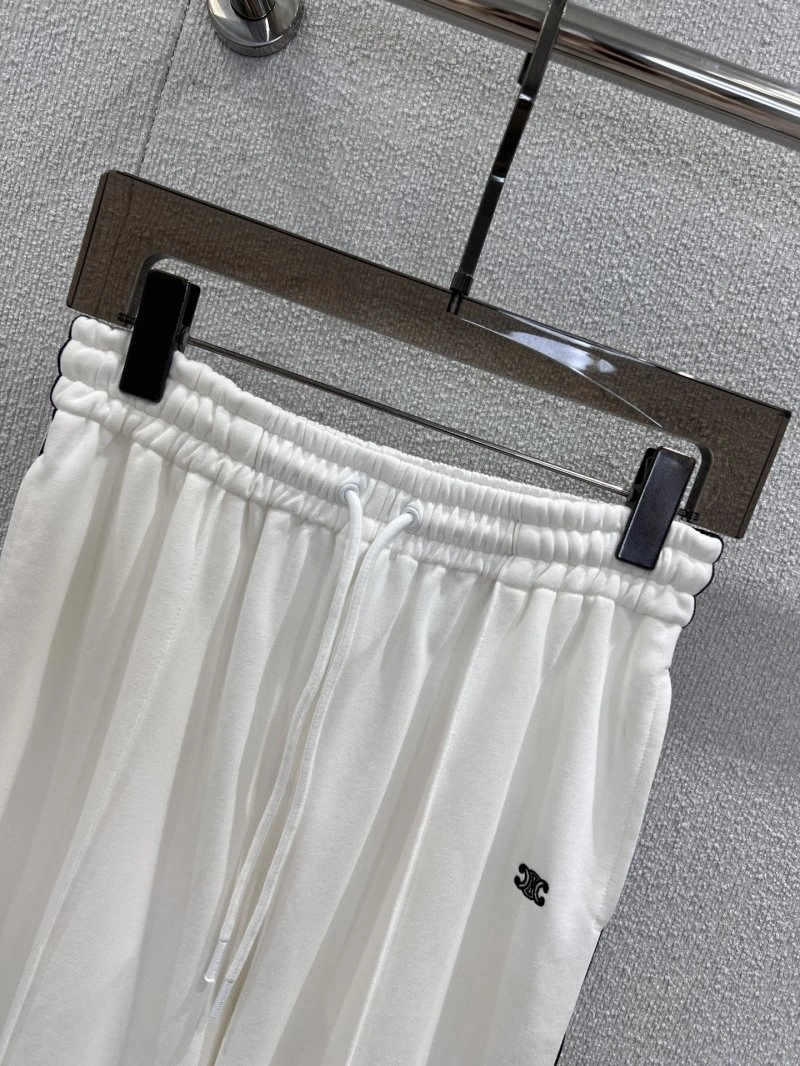 Accurate model Celine Long Pants