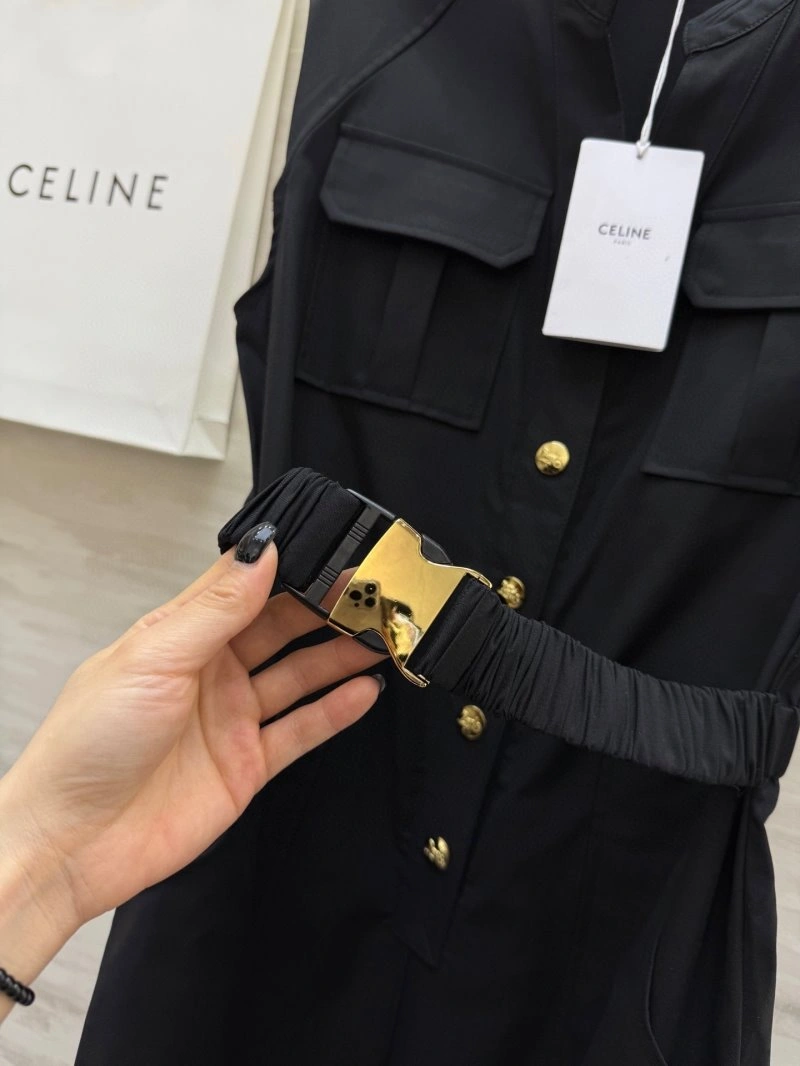 Accurate model Celine Long Pants