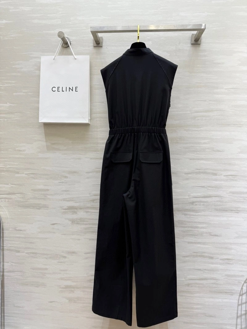 Accurate model Celine Long Pants