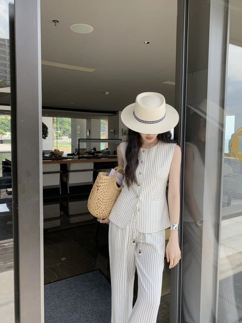Low-cost Celine Long Suits