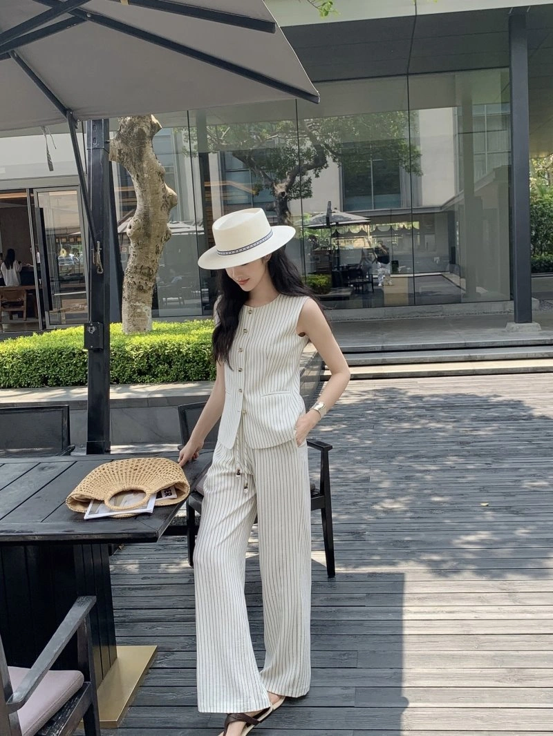 Low-cost Celine Long Suits