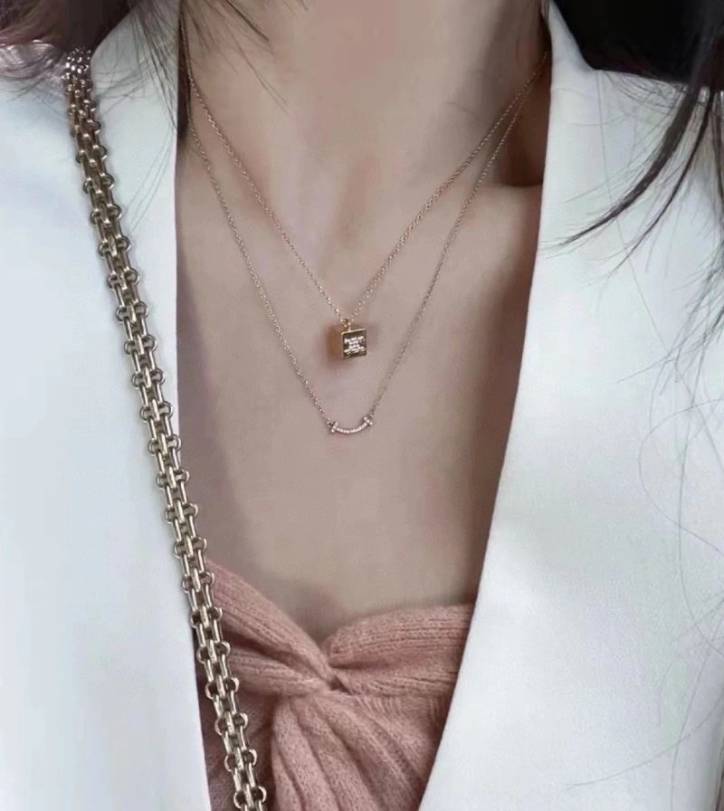Top match Celine Necklaces