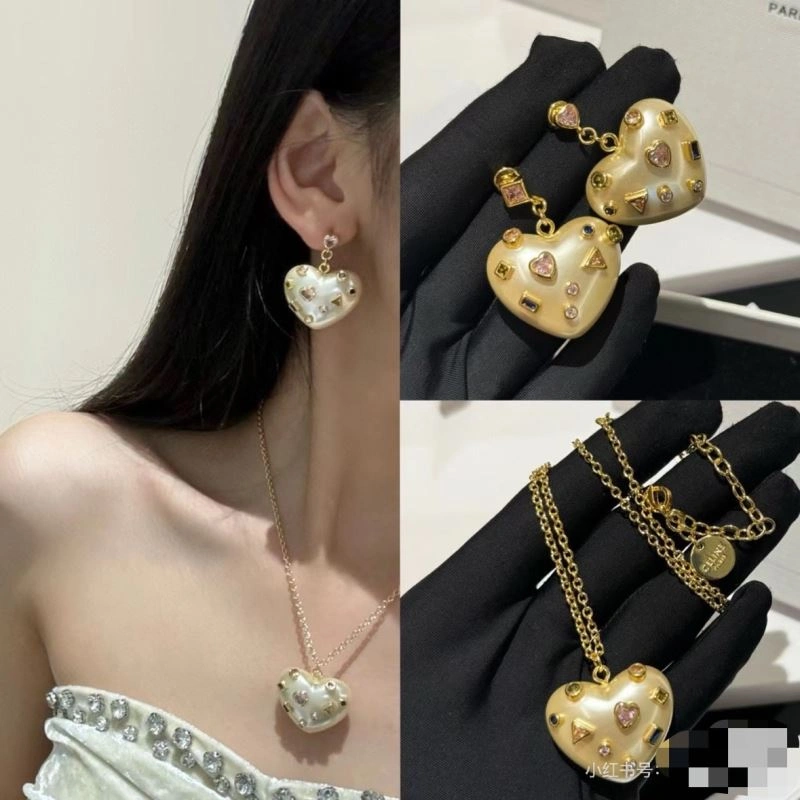 Official Celine Necklaces
