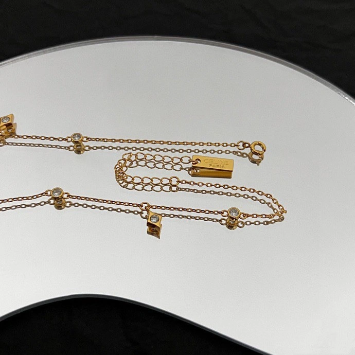 Accurate model Celine Necklaces
