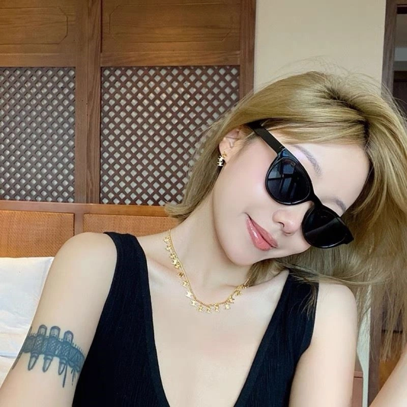 Bargain Celine Necklaces