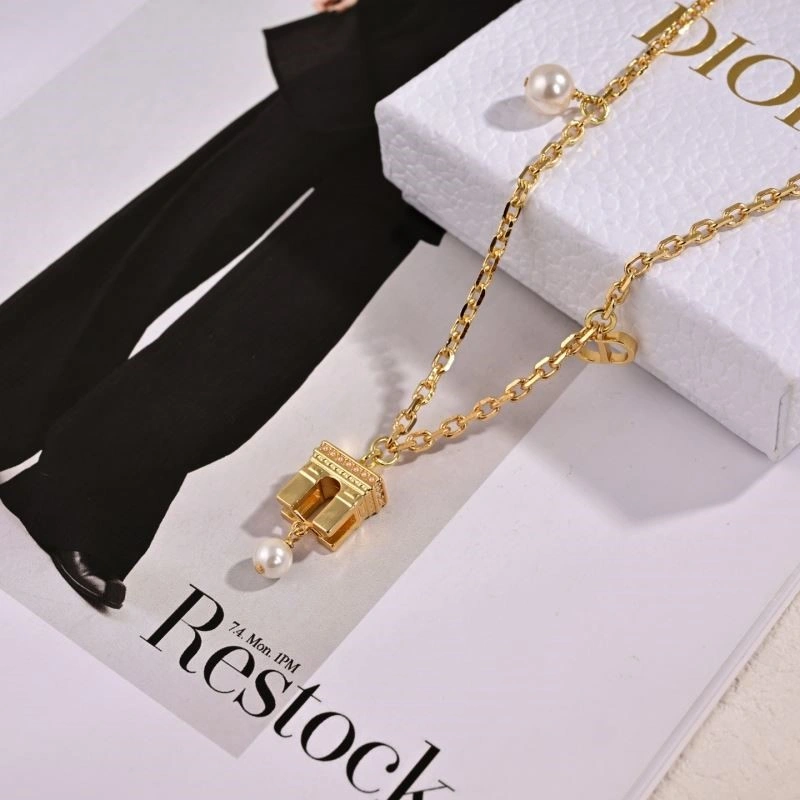 Perfect replica Celine Necklaces