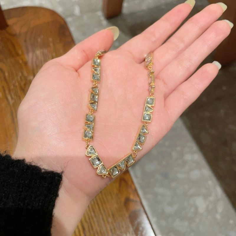 Low-cost Celine Necklaces