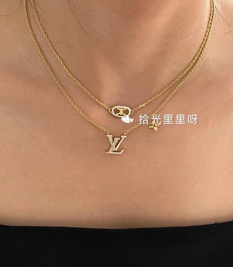 Low-cost Celine Necklaces