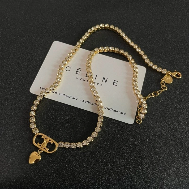Top mirror Celine Necklaces